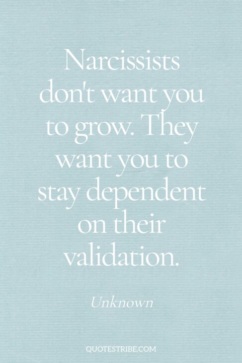 21 Narcissist Quotes to Help You Spot Toxic Behavior